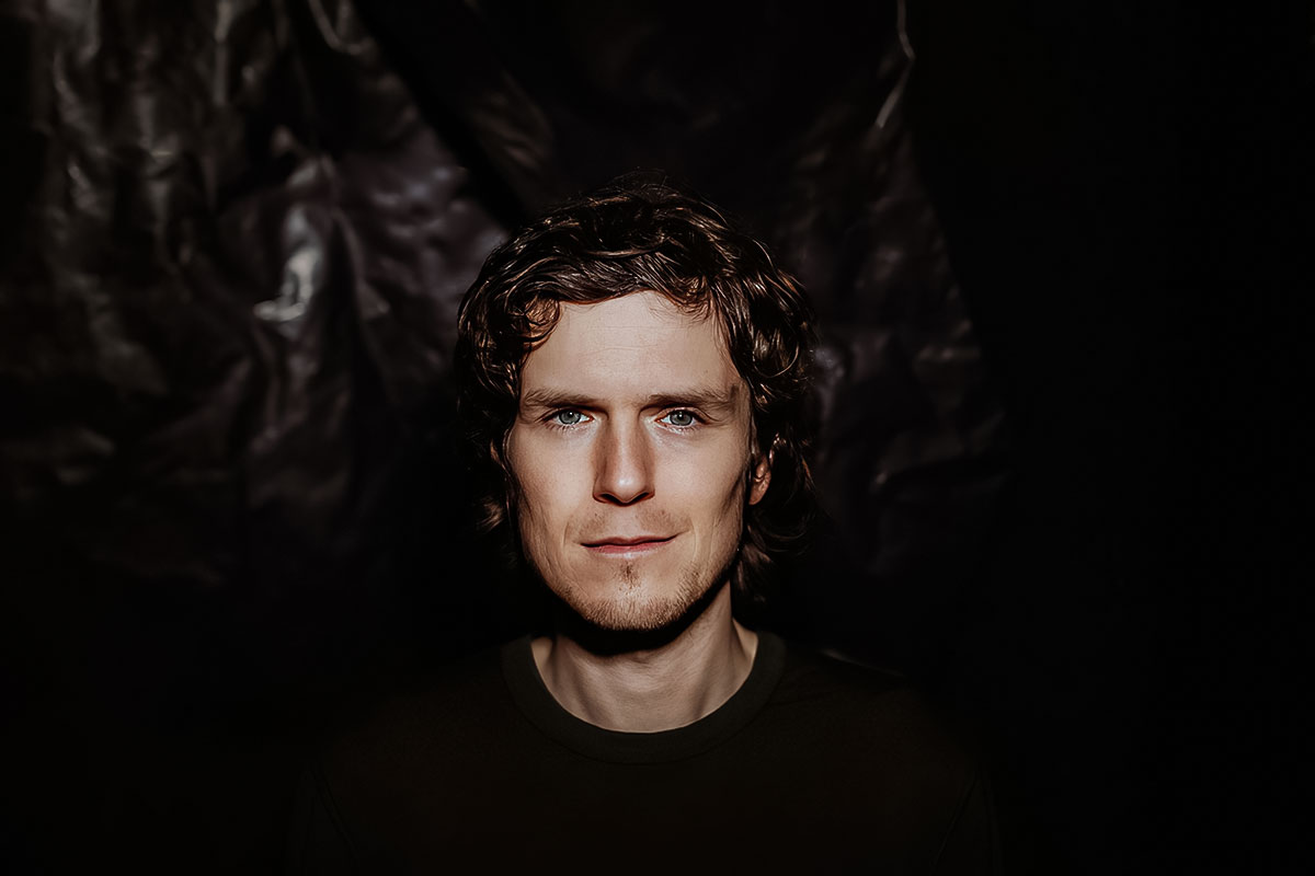 Benjamin Schaefer / Power